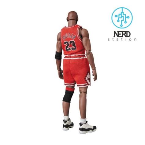 اکشن فیگور مایکل جوردن شماره ۲۳ کلاسیک تیم شیکاگو بولز فروشگاه