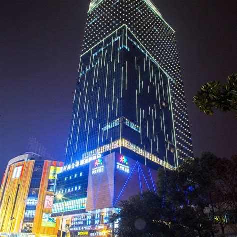 宜昌水悦城雅斯广场 宜昌水悦城雅斯超市 宜昌水悦城 大山谷图库
