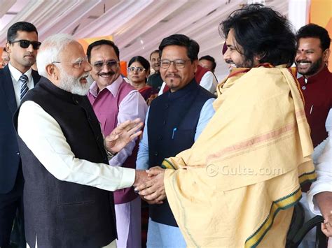 Modi Asked Pk About Himalaya What He Replied