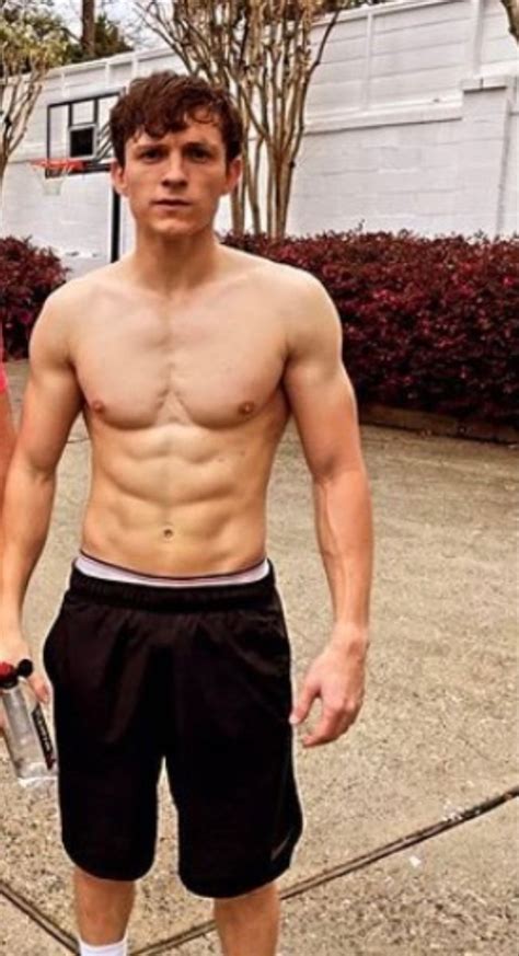 Tom Holland Abs Tom Holland Zendaya Tom Holland Peter Parker Toms