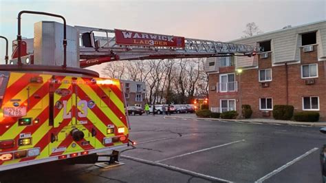 Warwick Fire Respond To Apartment Fire Abc6