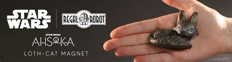 Ahsoka™ Loth Cat™ Magnet Regal Robot