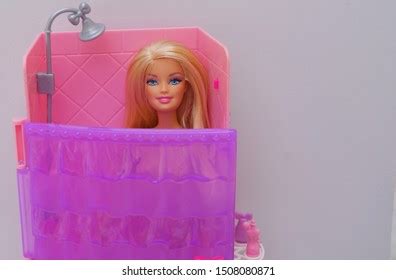 26 imágenes de Barbie shower Imágenes fotos y vectores de stock Shutterstock