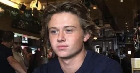 Indonesia To Deport Aussie Surfer After Naked Drunken Rampage