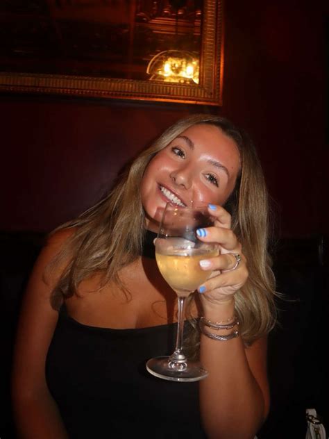 Addison Carnes Addisoncarnes • Instagram Photos And Videos