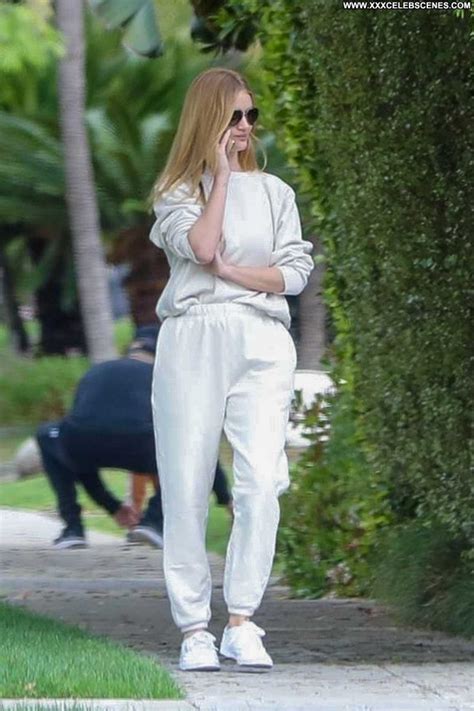 Rosie Huntington Whiteley Beverly Hills Paparazzi Beautiful Celebrity
