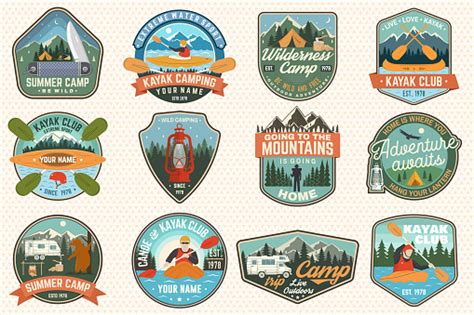 여름 캠프 카누 및 카약 클럽 배지 세트 벡터 패치 캠핑 산 강 아메리칸 인디언과 카 야 케르 실루엣으로 디자인 익스트림 캠프 및 수상 스포츠 카약 패치 실루엣에 대한 스톡