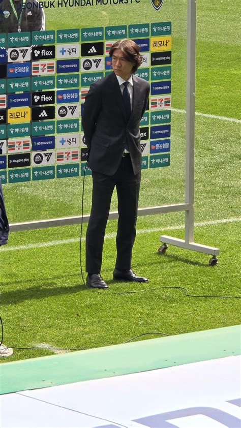 울산 홍명보 감독 경기전 인터뷰 사진 국내축구 에펨코리아