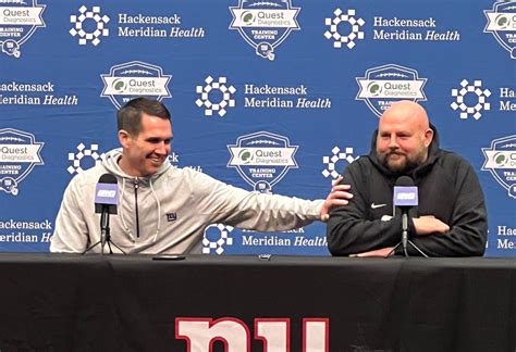 Nfl Insiders Expect Giants To Retain Joe Schoen Brian