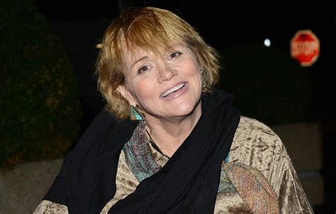 Samantha Markle Claims She Faced Death Threats After Harry And Meghan Doc