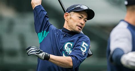 イチロー、44歳での開幕スタメン。「20歳のあの時に近い感覚がある」 Mlb Number Web ナンバー