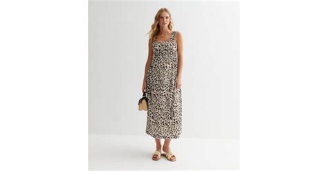 Maternity Black Leopard Print Sleeveless Midi Dress New Look