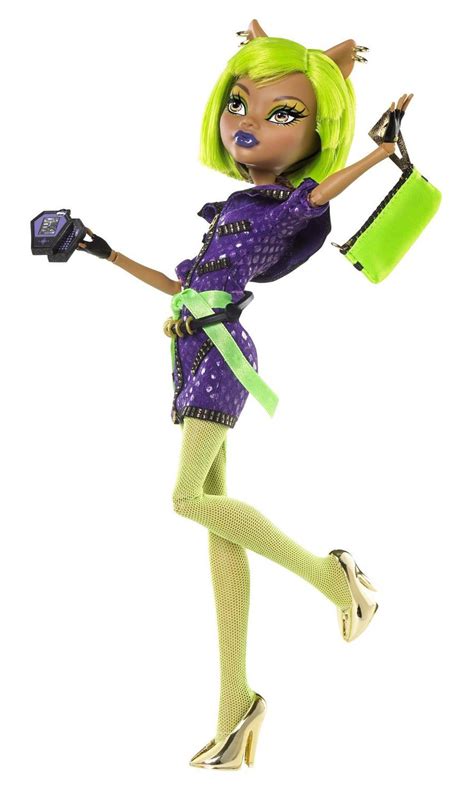 Биография Клодин Вульф | Monster High