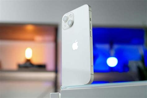 Iphone13重回低價，128gb版本再度跌破5400元，不用等iphone14了 每日頭條
