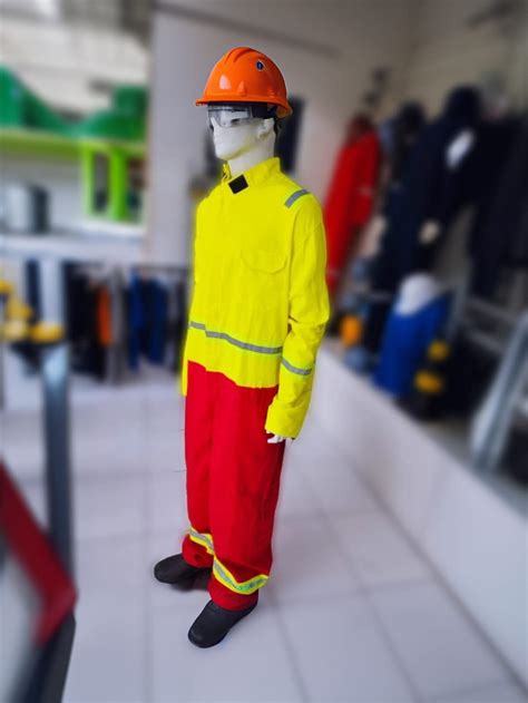 Macacão RF NR Laranja Offshore Padrão Petrobrás Risco