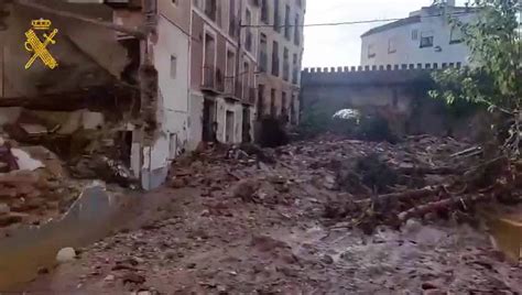 İspanya da sel felaketi Can kaybı 72 ye yükseldi Ankara Masası