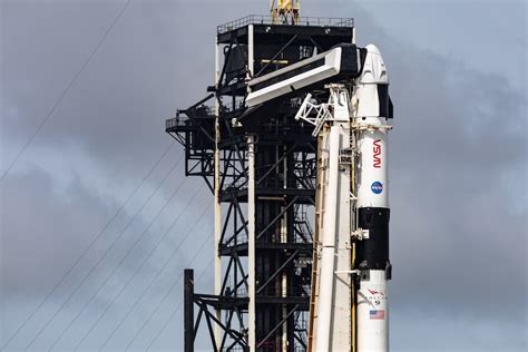 Live Coverage Spacex To Launch Falcon 9 Rocket On Astronaut Mission To