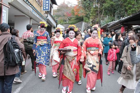 Japanese Parades Matsuri Festival Festivals Of Japan Japan