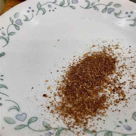 Roasting And Grinding Sichuan Peppercorn My Chinese Home Kitchen