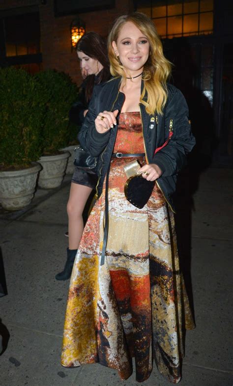 Juno Temple In Tight Leggings 13 Gotceleb