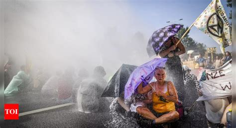 Netherlands Police Use Water Cannon Detain 2400 Climate Activists