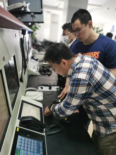 大连空管站雷达通信室完成区调席位搬迁 民用航空网