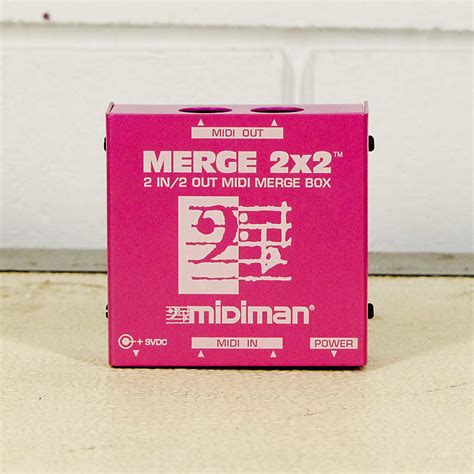 Midiman Merge 2x2 Midi Merge Box Hot Pink Reverb