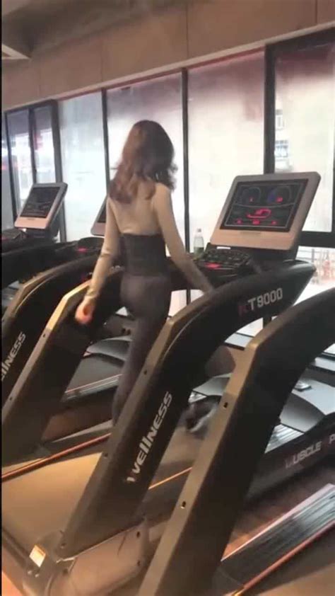偶遇健身房背影迷人的小姐姐对这种美女一点抵抗能力都没有 腾讯视频