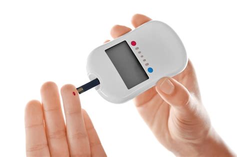 Premium Photo Woman Testing Glucose Level With Digital Glucometer On