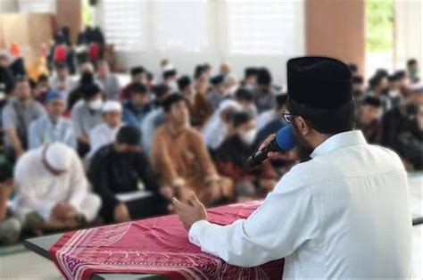 Contoh Teks Khutbah Jumat Akhir Tahun Tentang Introspeksi Diri Dan Manfaatnya Kumparan