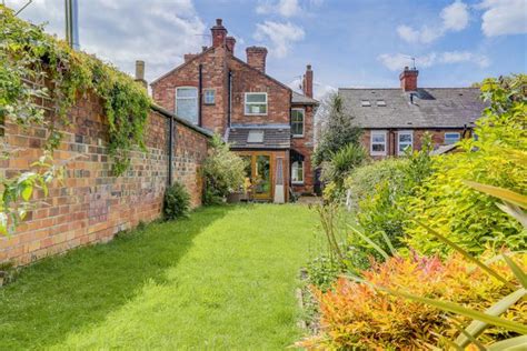 Gretton Road Mapperley Nottinghamshire Ng3 3 Bedroom Semi Detached