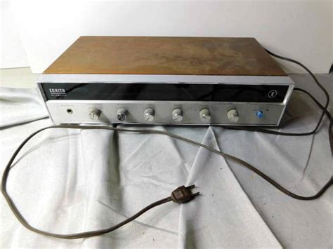 Vintage Zenith Solid State Stereo Receiver