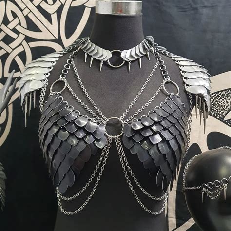 Witcher Pauldrons Celticraft