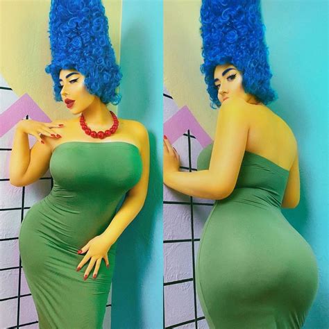 Miccostumes Marge Simpson Cosplayer