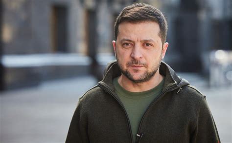 Сьогодні ключове завдання — Маріуполь — Зеленський Вечірній Київ