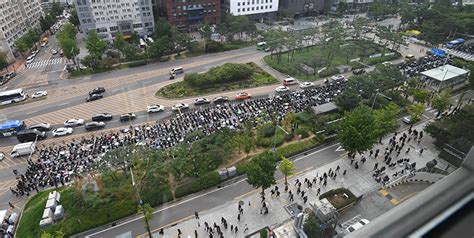 고 서이초 교사 49재 추모집회 민중의소리
