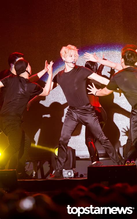 Hd포토 제이와이제이jyj 김준수 ‘섹시미 폭발하는 샤 김민정 기자 톱스타뉴스