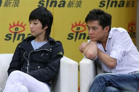 图文：《奋斗》主演做客新浪 王珞丹朱雨辰影音娱乐新浪网