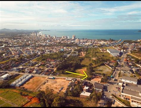Terreno no Bairro Nossa Senhora da Paz em Balneário Piçarras 816 m²
