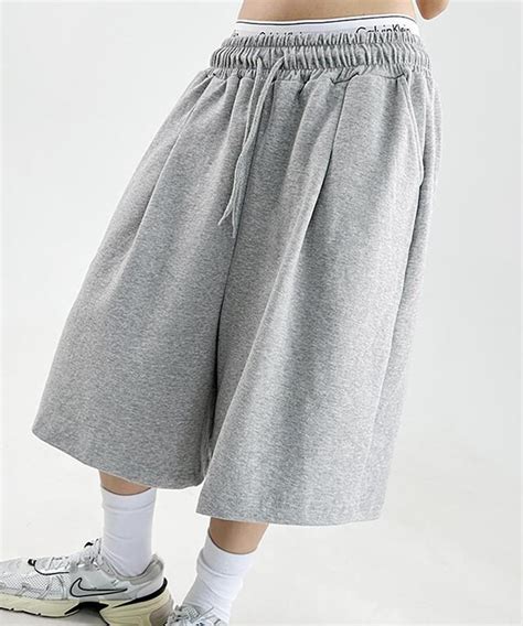 꼬르띠 5color 2 Size 버뮤다오버핏팬츠 오버핏반바지 남여공용반바지 버뮤다바지 오버핏팬츠 숏팬츠 숏바지 반바지 남여공용반