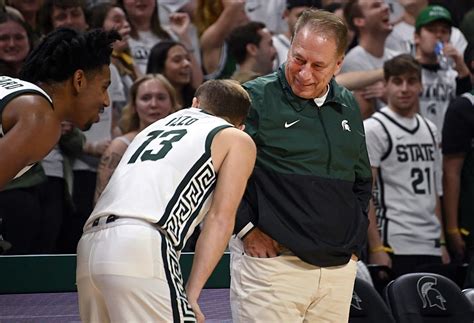 Watch Steven Izzo Scores His First Career Points For Michigan State