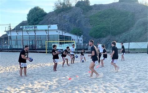 FUTEBOL DE PRAIA Seis equipas da região na Taça de Portugal JORNAL