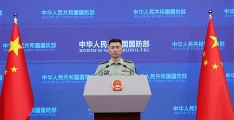 国防部：敦促菲方立即撤走非法滞留仙宾礁船只腾讯新闻