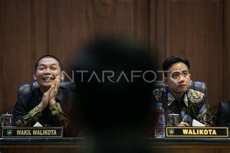 Rapat Paripurna Pengunduran Diri Gibran Sebagai Wali Kota Solo ANTARA