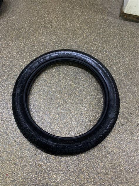 Metzeler Me22 2 75 17 Motorcycles Motorcycle Accessories On Carousell