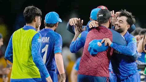 ऑस्ट्रेलिया बांग्लादेश को हरा T20 वर्ल्ड कप के सेमीफाइनल में पहली बार