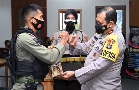 Satu Kompi Brimob Polda Kalsel Bko Ke Papua