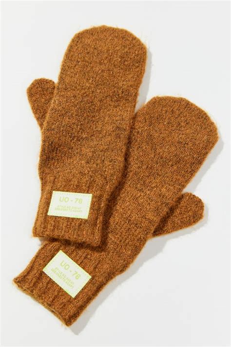 30 Of The Coolest Stocking Stuffers At Urban Outfitters Who What Wear