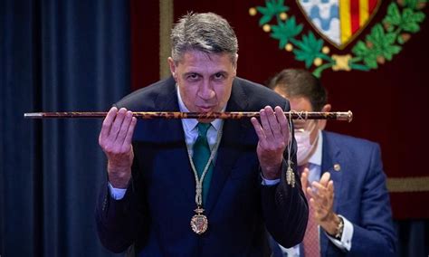 La derecha recupera la alcaldía de Badalona al truncarse el acuerdo del