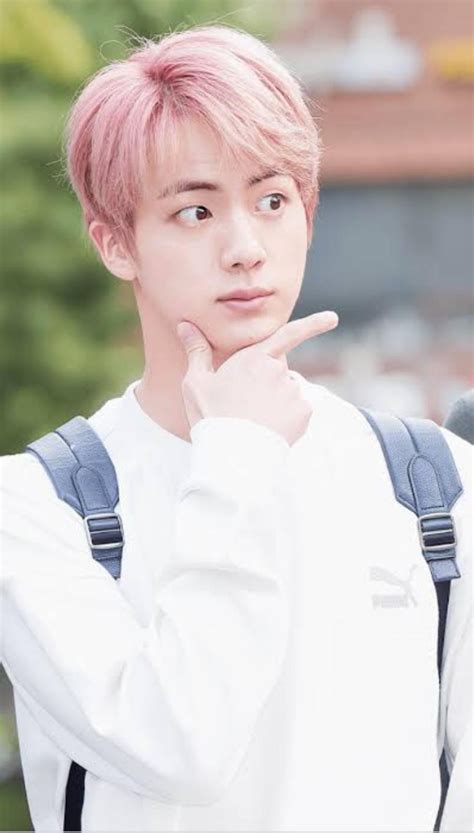 Bts Community Post 생일 축하합니다 월드 와이드 핸썸 “ 또 다른 모험으로 가득 찬 한 해가 여러분을